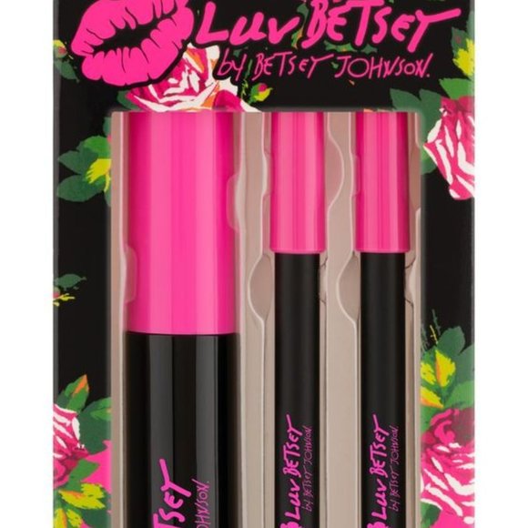 Betsey Johnson | Makeup | Betsey Johnson Mascara And Eyeliner Kit ...